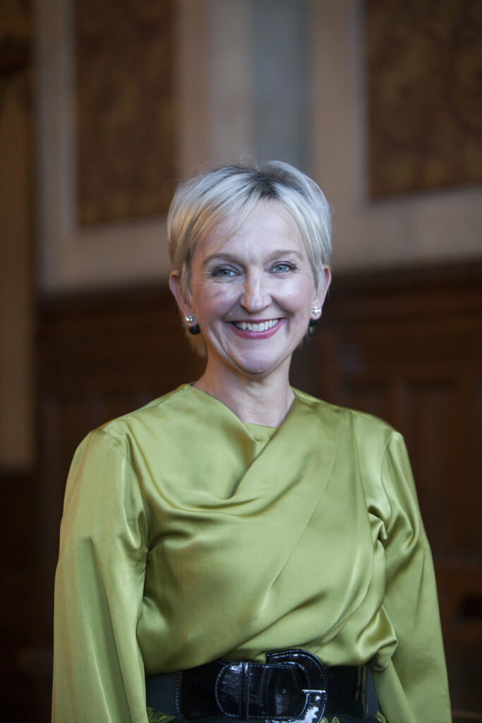 Julie Gaskell | Wild in Art