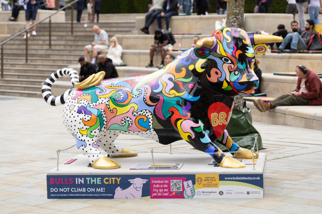 Bulls in the City | Wild in Art